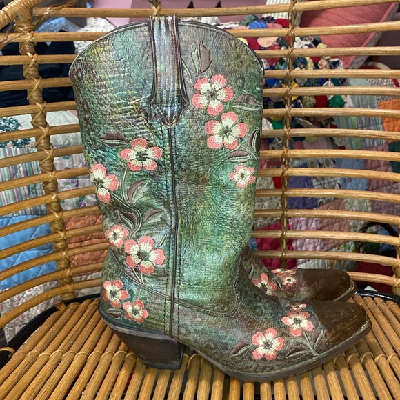 Durango | Shoes | Womens Durango Cowgirl Weatern Boots | Poshmark